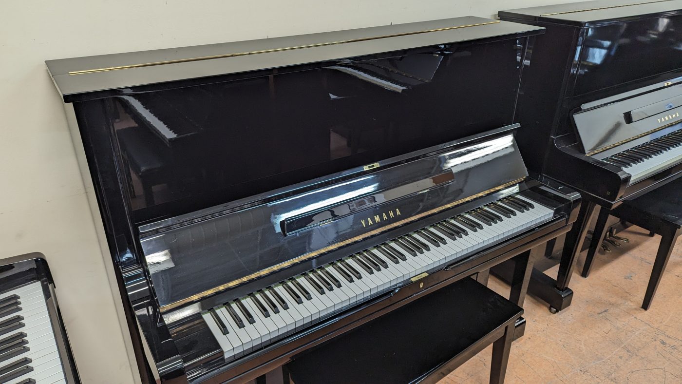 Yamaha U3 Concert Upright Piano with Polished Ebony Finish 🎹 Buy Now at ...